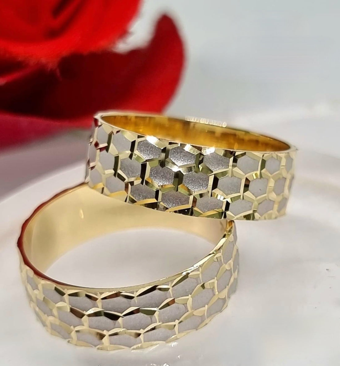 HONEYCOMB 18K Gold Wedding Rings – ZNZ Jewelry Affordagold